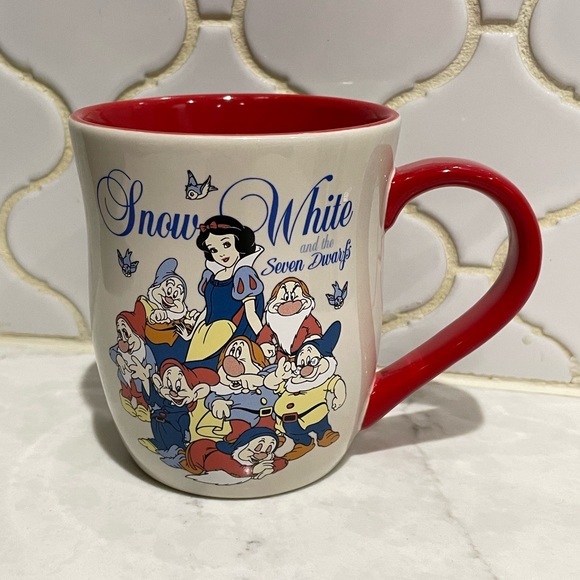 Disney | Other | Disney Snow White Mug | Poshmark